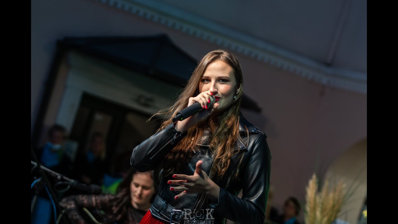 Lara Krneža & bend - Mars in Venera (T. Kovač cover) - YouTube
