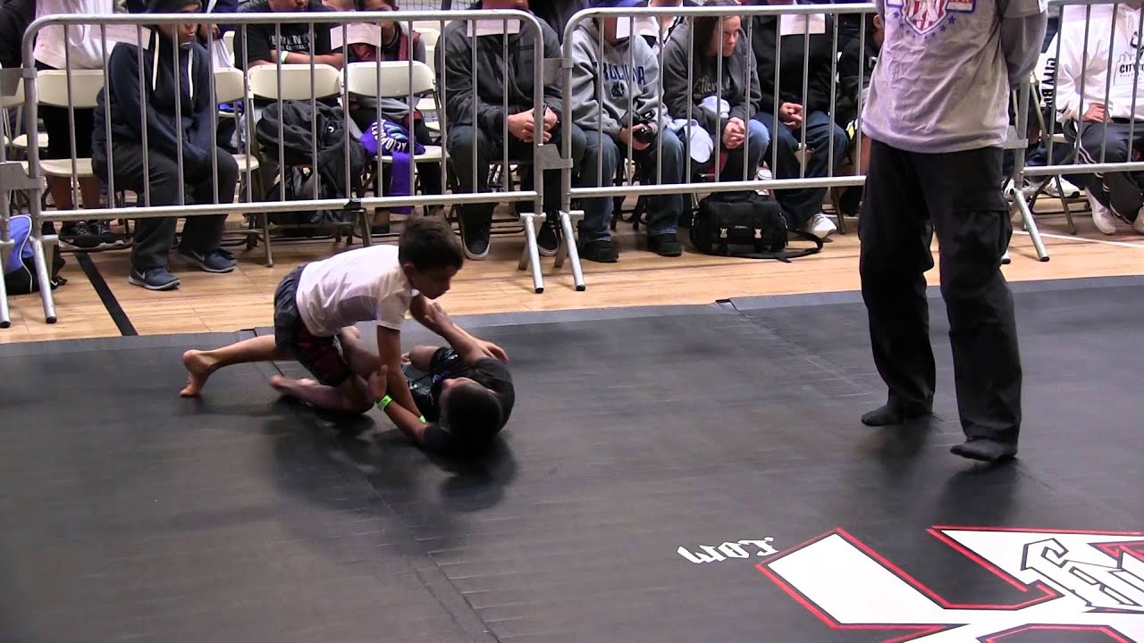 Jose Jimenez VS. Joseph Rangel - YouTube