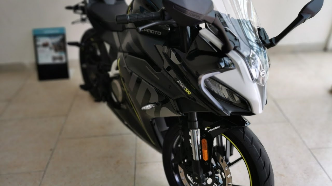 cf motos SR 250 || PULSAR NS 200 PRO 2020 - YouTube