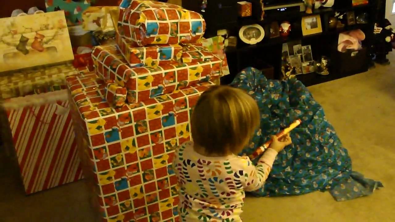 Alyssa opening Christmas presents 2009 GO SAINTS - YouTube