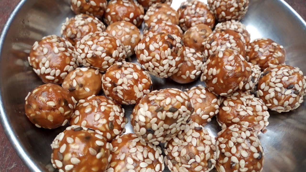Tilgul small ladoo recipe |तिळगुळ रेसिपी | Til Gud | Tilgul recipe ...