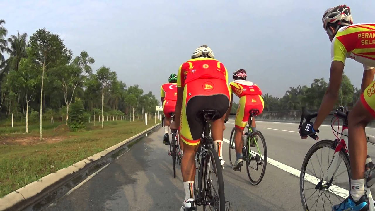 BJCC Rotating Paceline 150725 - YouTube