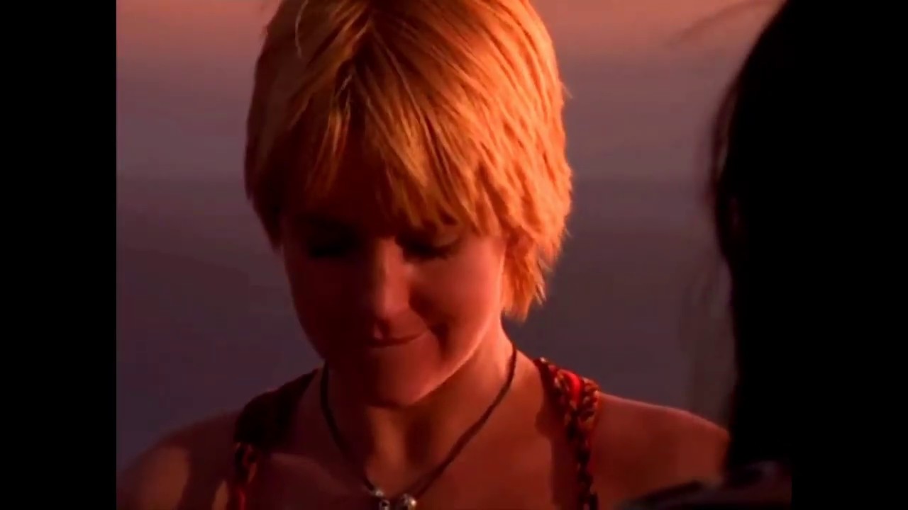 You're my home - Xena x Gabrielle - YouTube