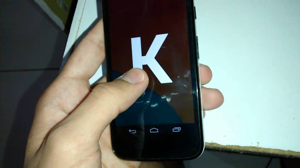 Launcher WP8 - YouTube