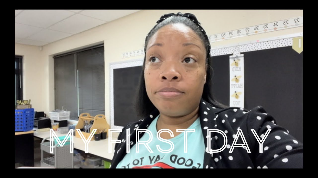 My First Day of School | Kindergarten Teacher - YouTube