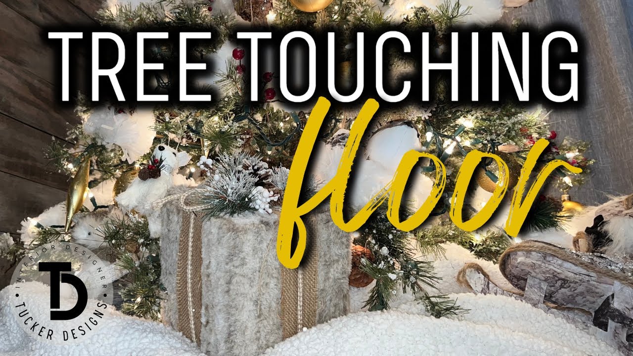 Lower a Christmas Tree to Floor - YouTube