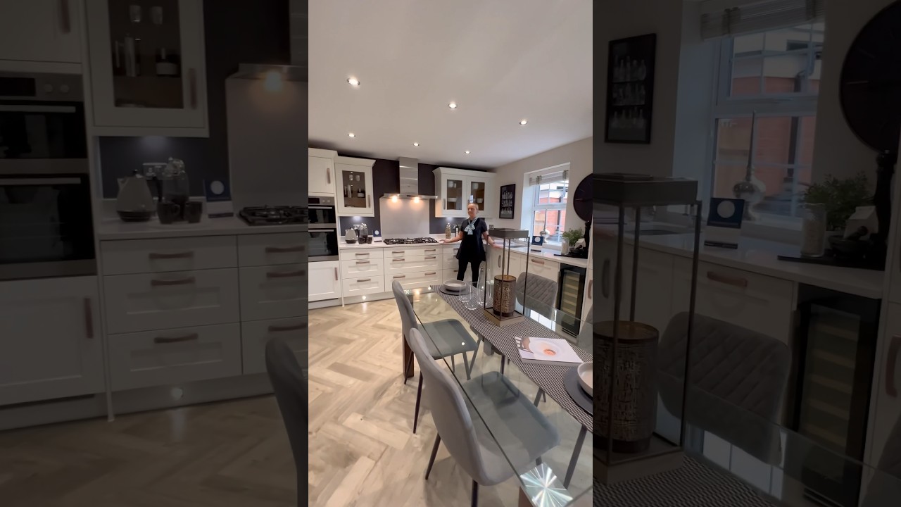 The Chelworth Show Home Tour | Four Bedroom Home - YouTube