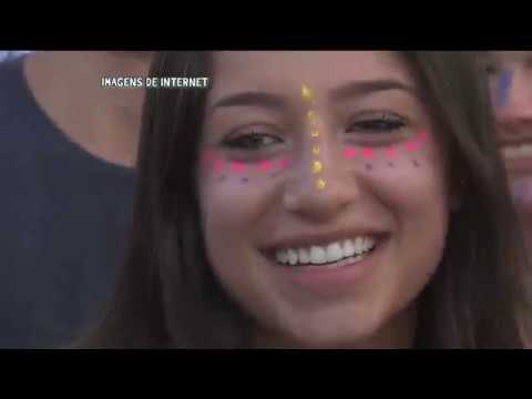 PÂNICO FESTAS  NO TOMORROWLAND BRASIL C  ALINE MI720P HD