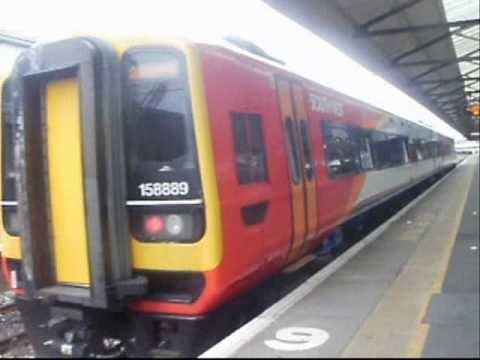 An SWT 158 and a FGW 158 at Salisbury - YouTube