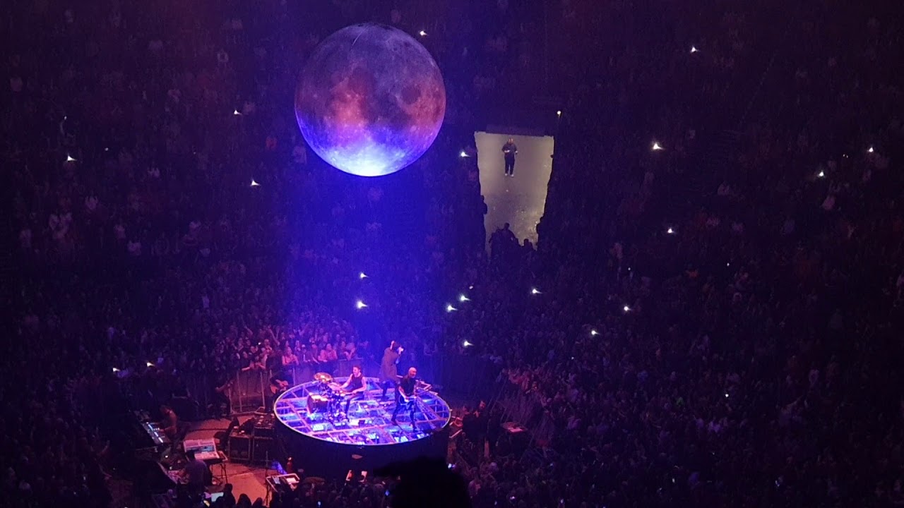 The script Manchester arena 22/02/2020 - YouTube