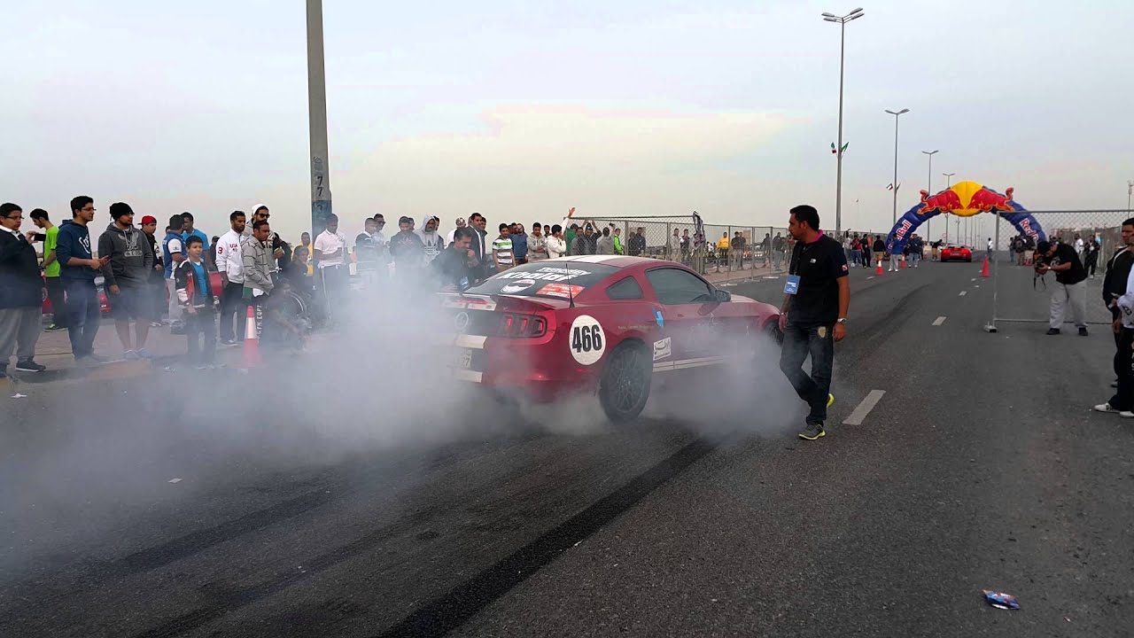 Kuwait Mile Drag Race سباق سيارات في الكويت(18) - YouTube