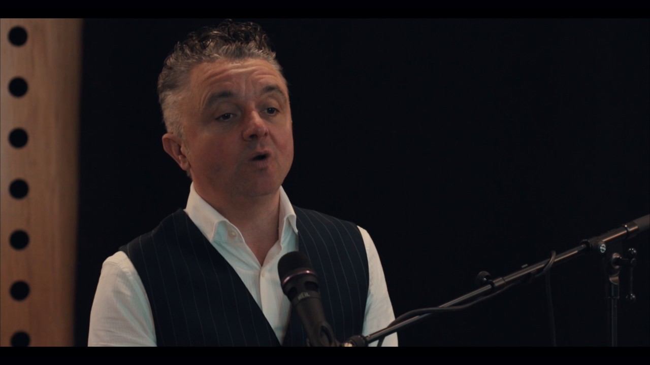 Adrian Dixon; Piano Player - Singer: Slow Songs - YouTube