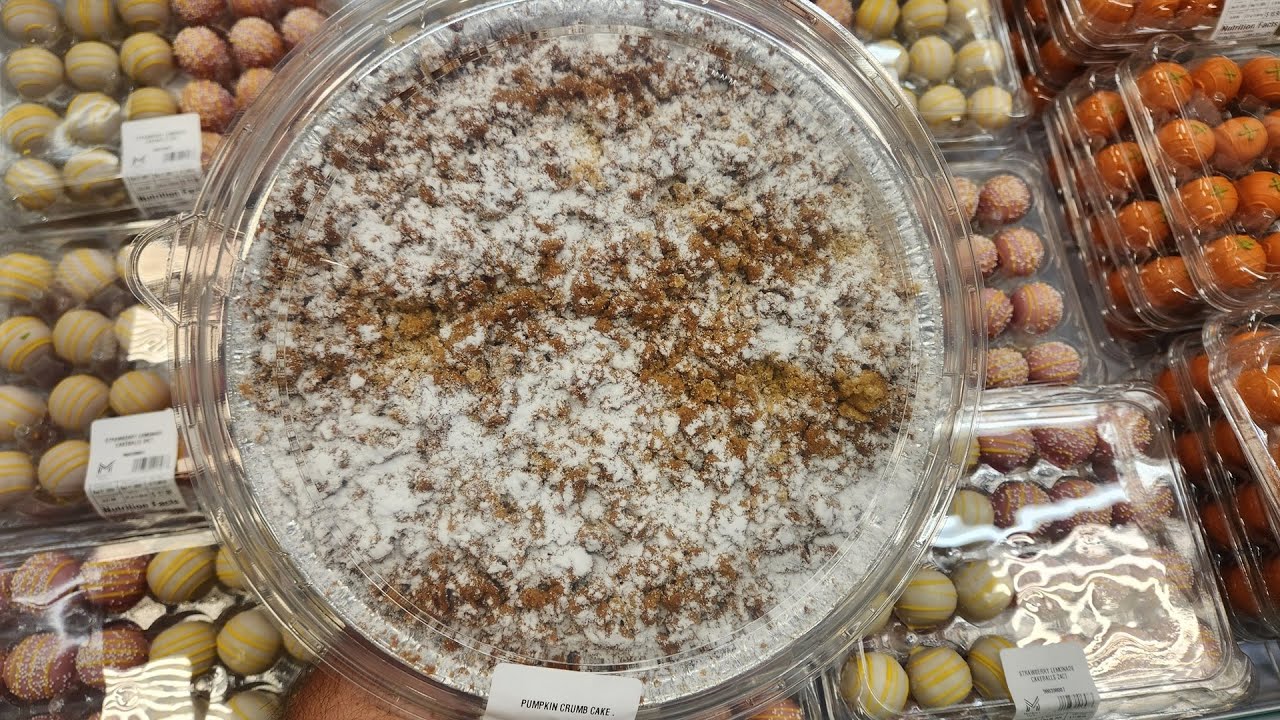 Sam's Club Member's Mark Pumpkin Crumb Cake Review - YouTube