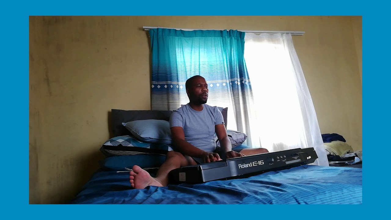 Itende (Roland E16) - YouTube