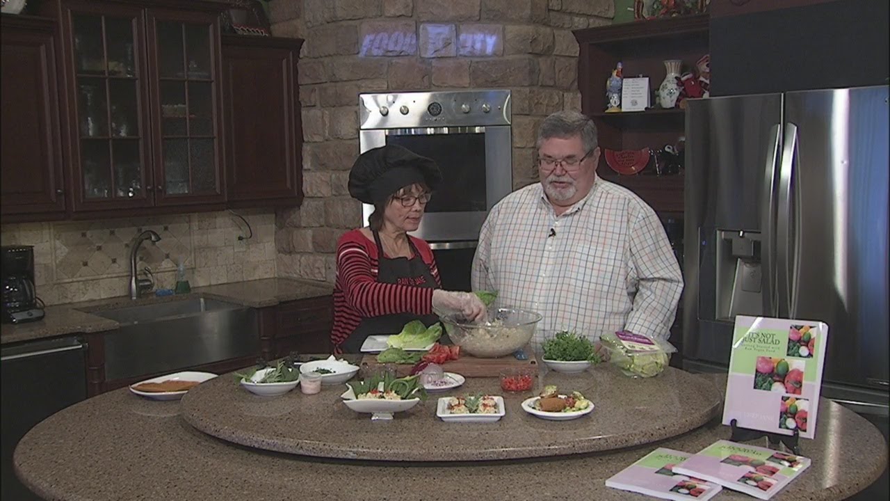 Sprouted Chickpea Salad with Raw Chef Jane (Part 2) - YouTube