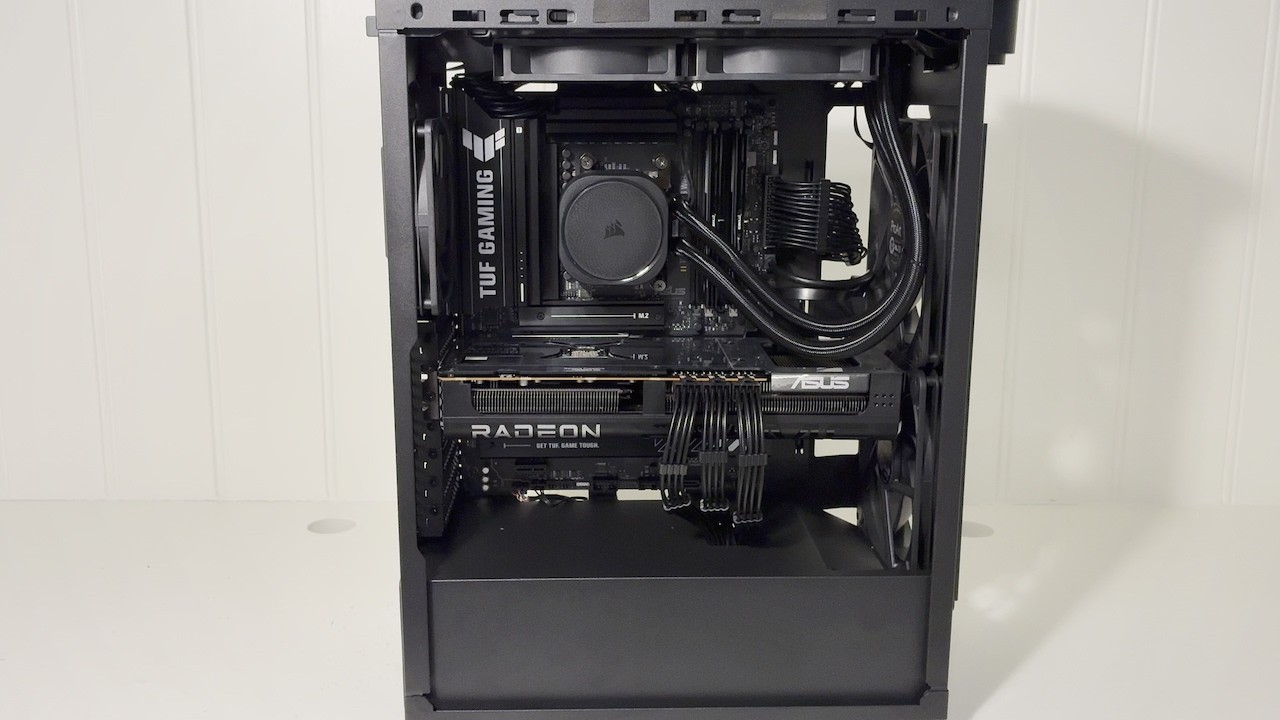 Clean & Minimal PC Build (No Commentary) - YouTube