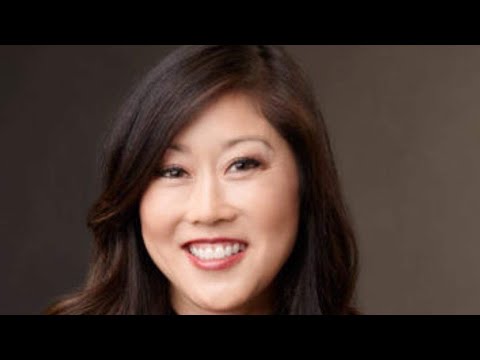 13 Sweet Photos of Kristi Yamaguchi