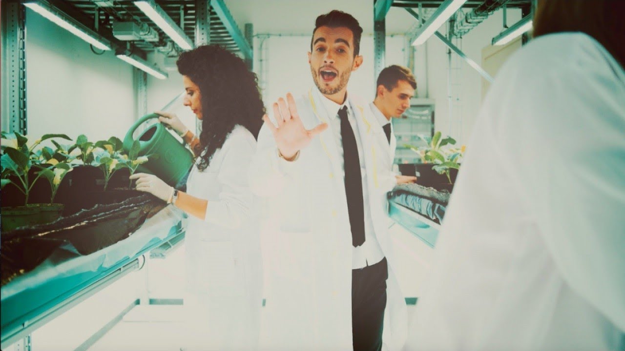 Marco Martinelli - Condizionale presente (Video Ufficiale) - YouTube