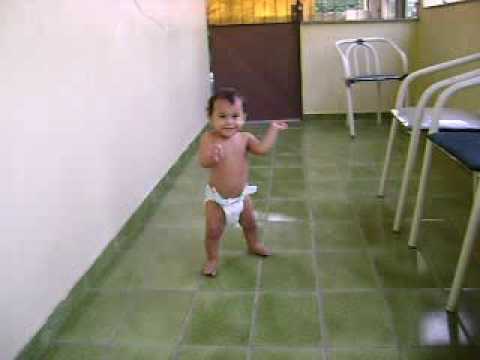 Johan Scarpatti  quase andando