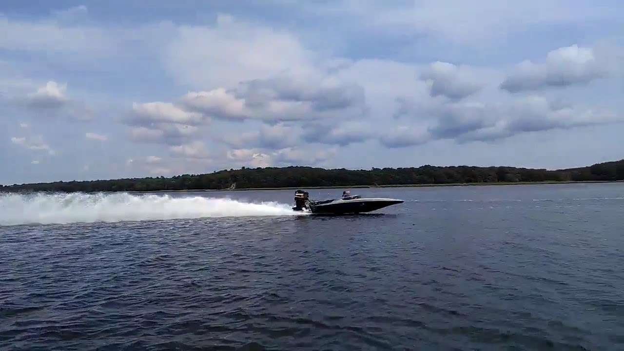 Hydrostream vector merc 260 90mph pass - YouTube