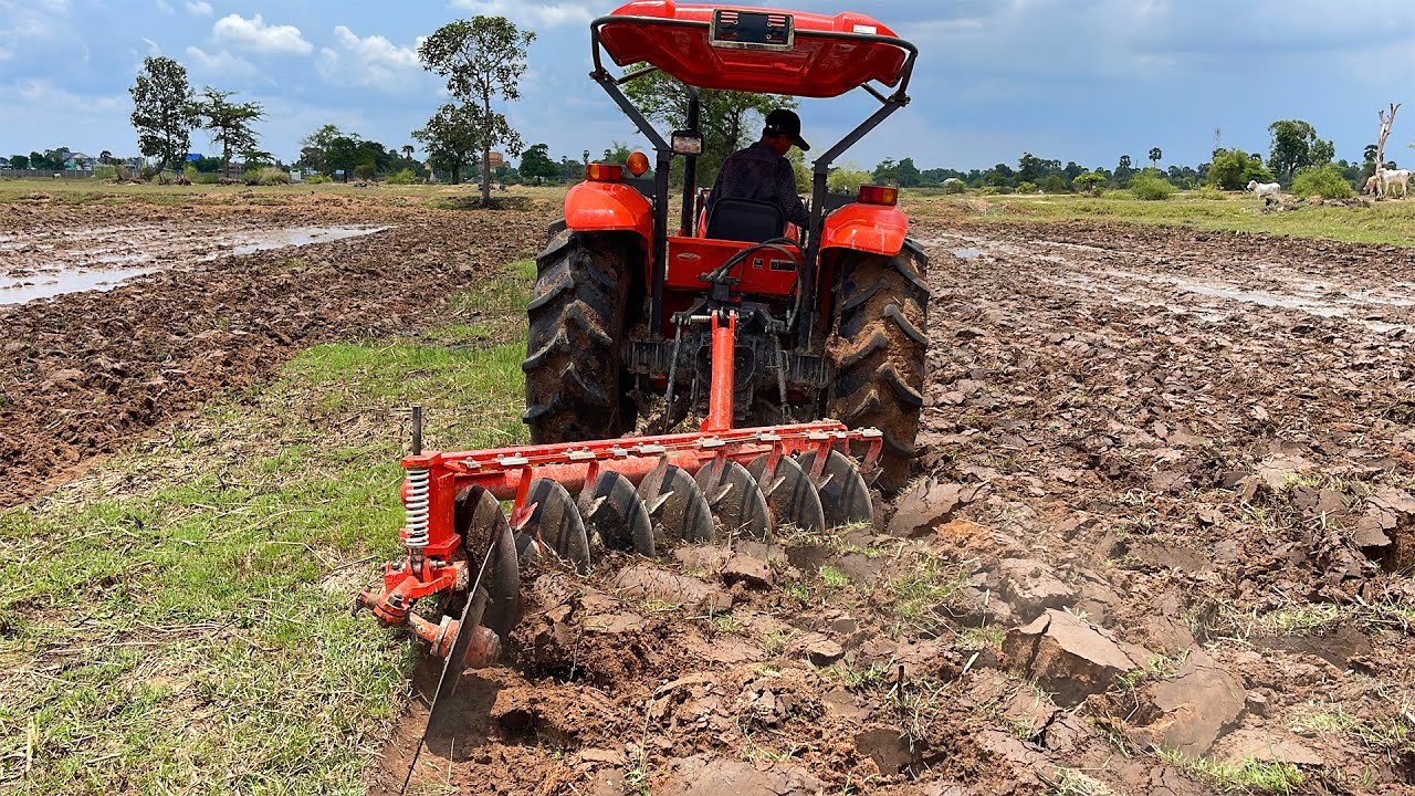 Tractor Kubota M6040 SU Plow Field Snad,Tractor Khmer Farmer - YouTube