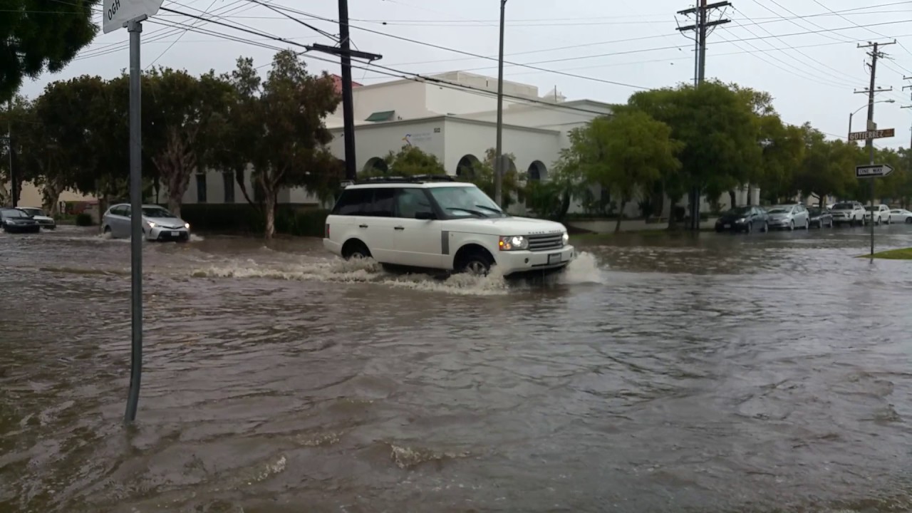 Santa Barbara, California flooding - YouTube