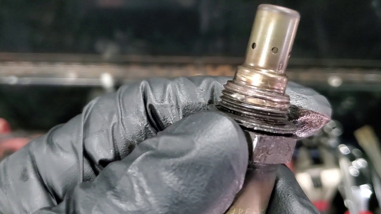 como reparar una cuerda donde va el sensor de oxigeno muy facil - YouTube