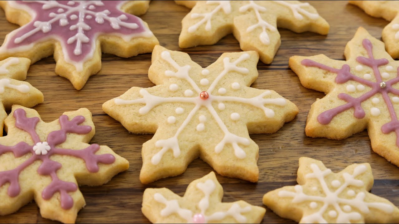 Snowflake Cookies Recipe | How to Decorate Sugar Cookies - YouTube