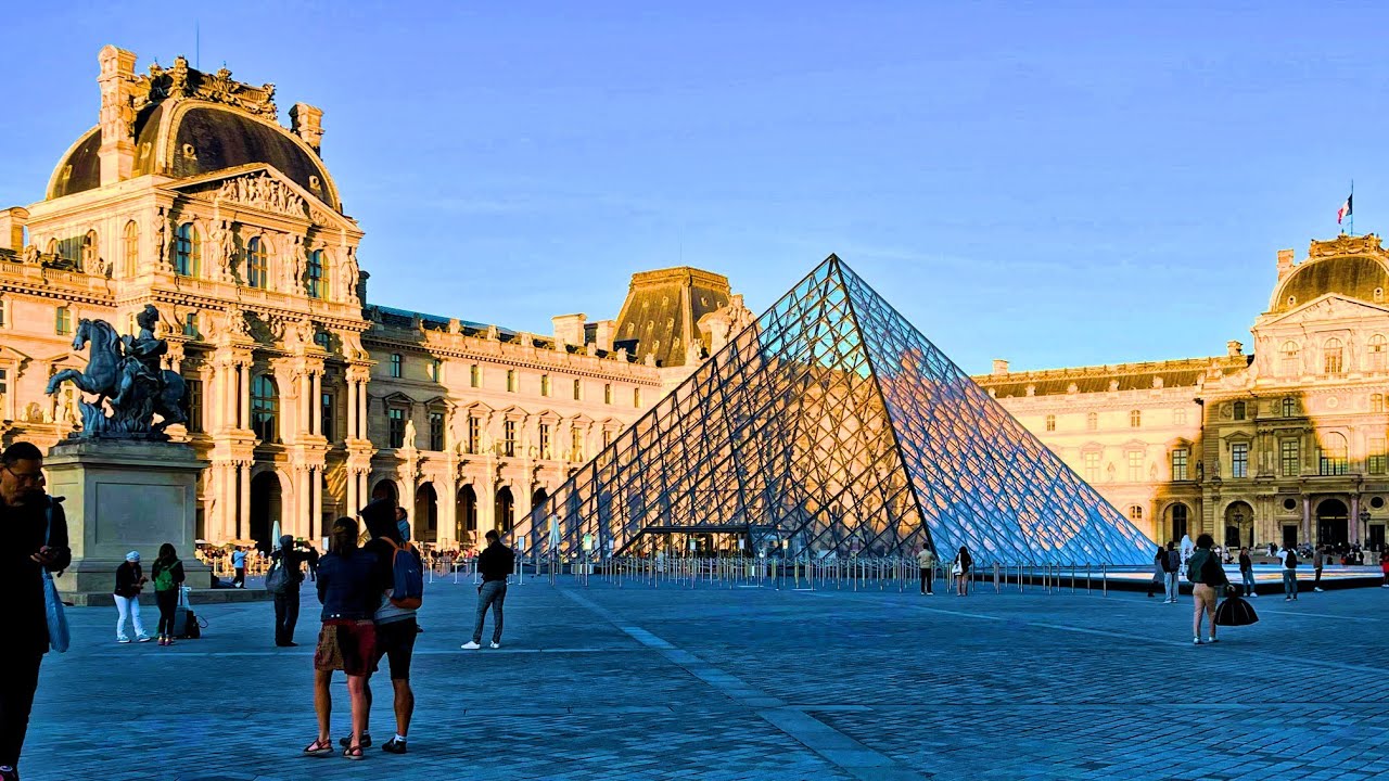 BEAUTY OF LOUVRE | PARIS - YouTube