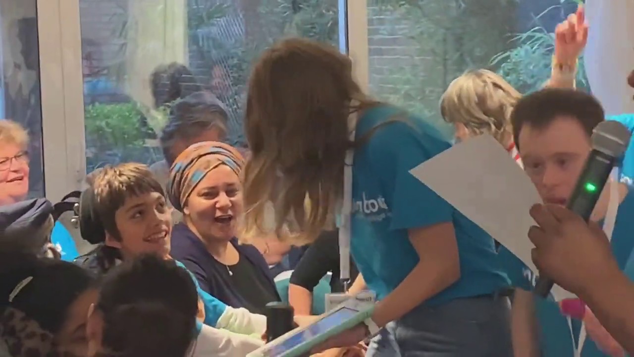 Soundabout Inclusive Choir join forces with The King's Singers for ...