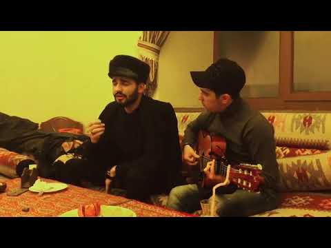 Zulmet otaqinda gitara ifa