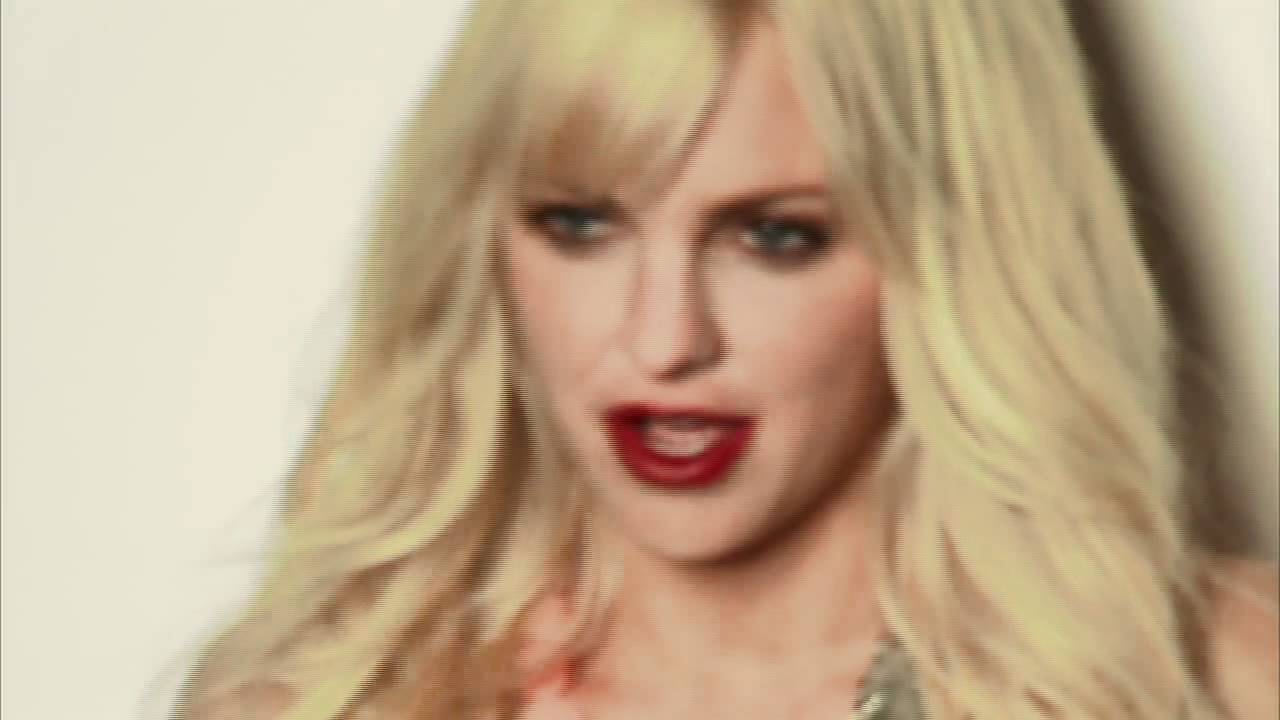 Anna Faris's Cosmo Cover Shoot - YouTube