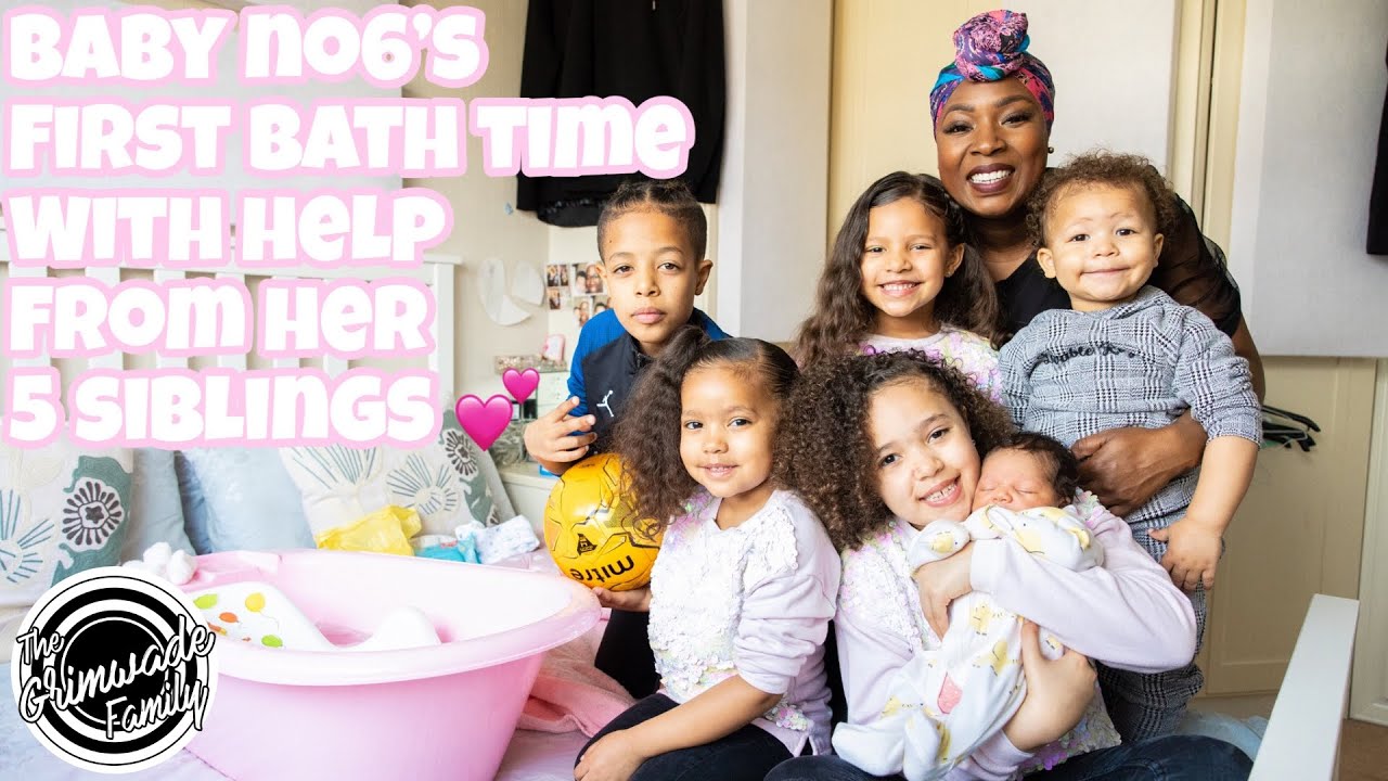 BABY NUMBER 6'S FIRST BATH WITH 5 SIBLINGS HELPING OUT - YouTube