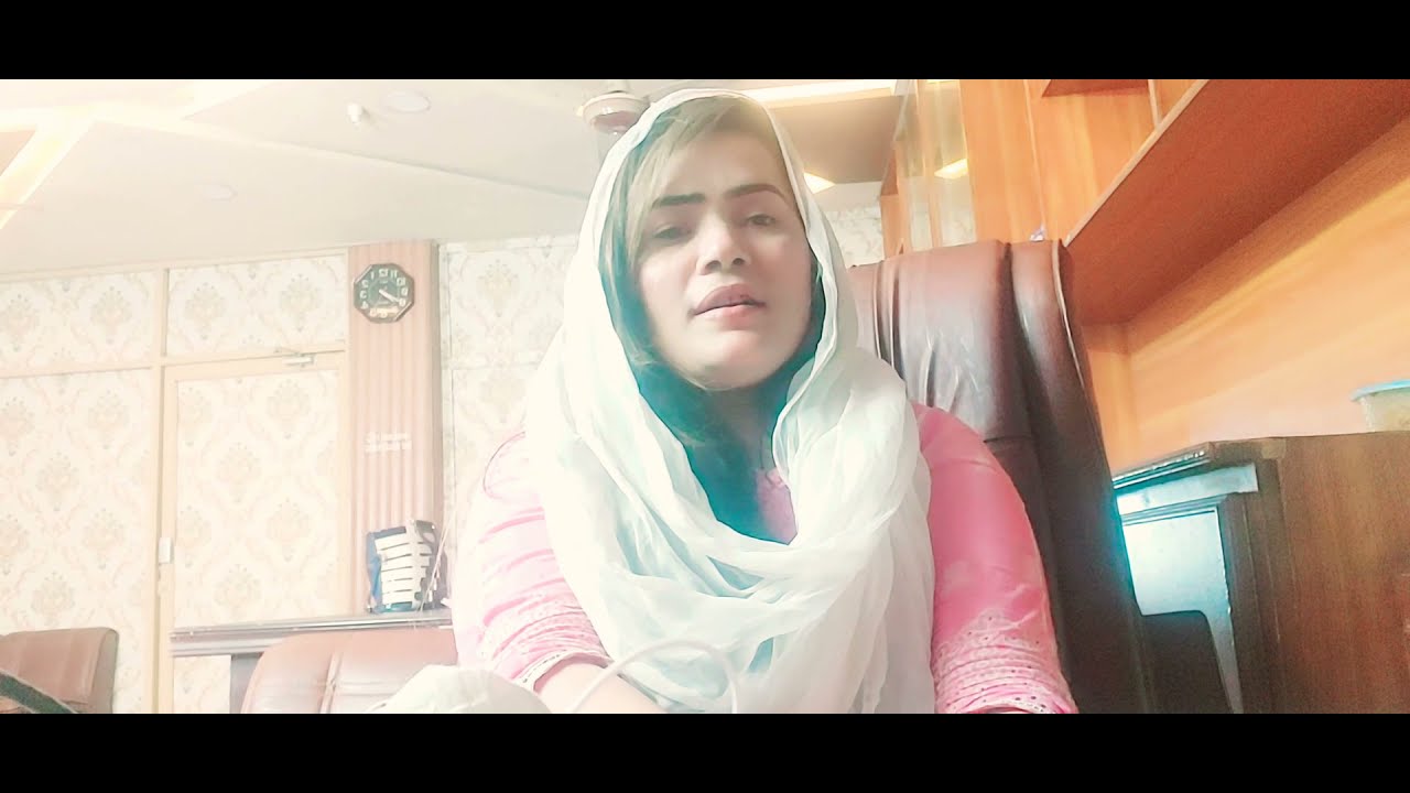 gup shup daily with fans|falak ijaz - YouTube