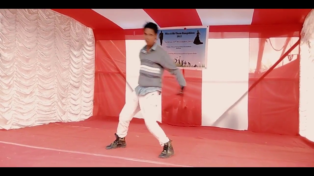 Best singer &Dancing - YouTube