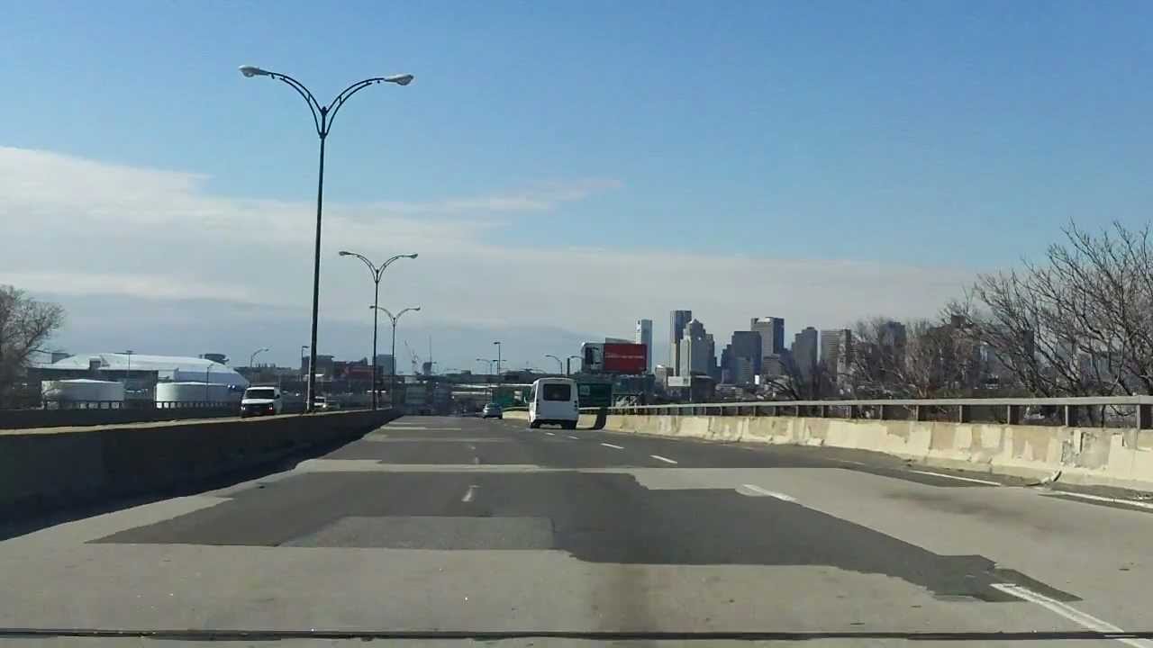 East Boston Expressway (MA 1A) southbound - YouTube