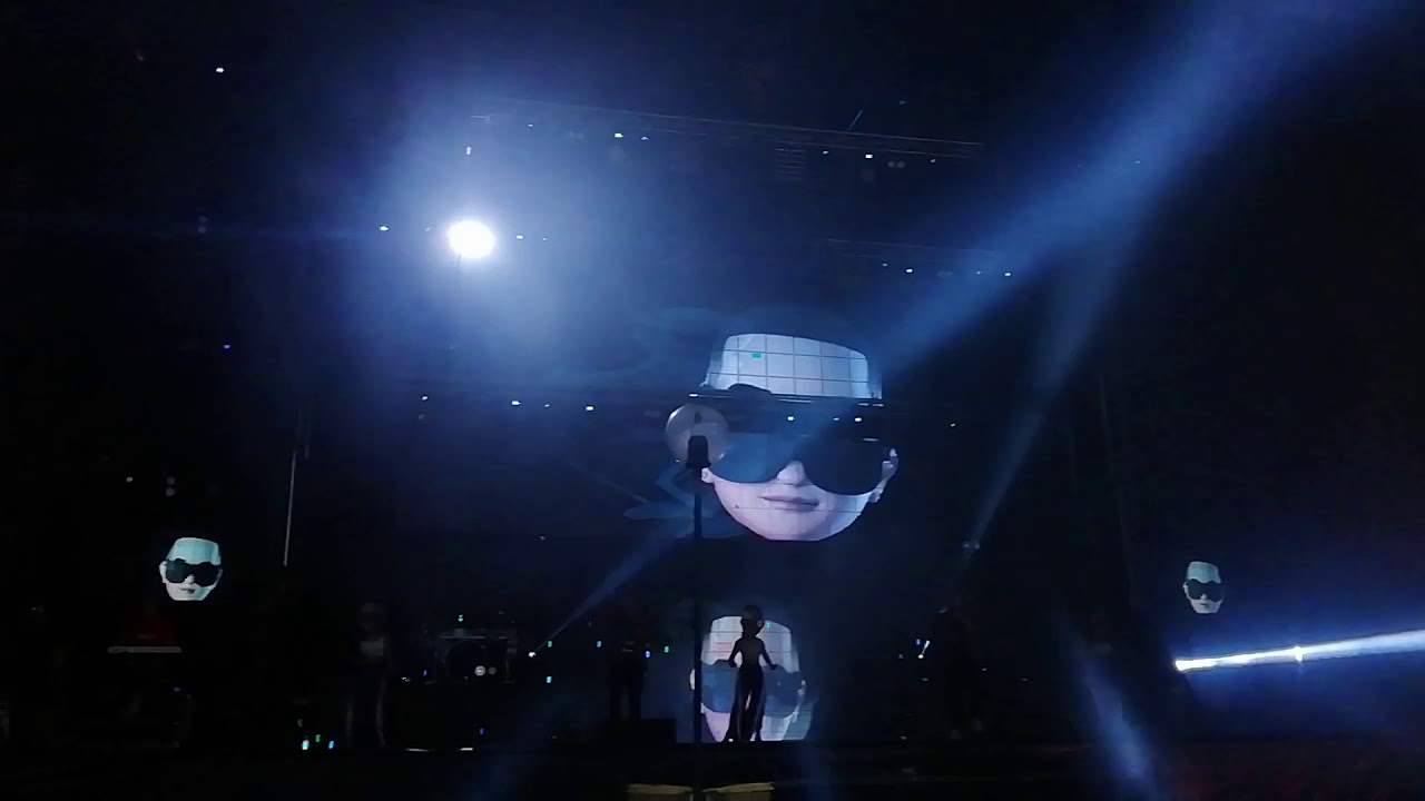 Banda Republika - Com calma - YouTube