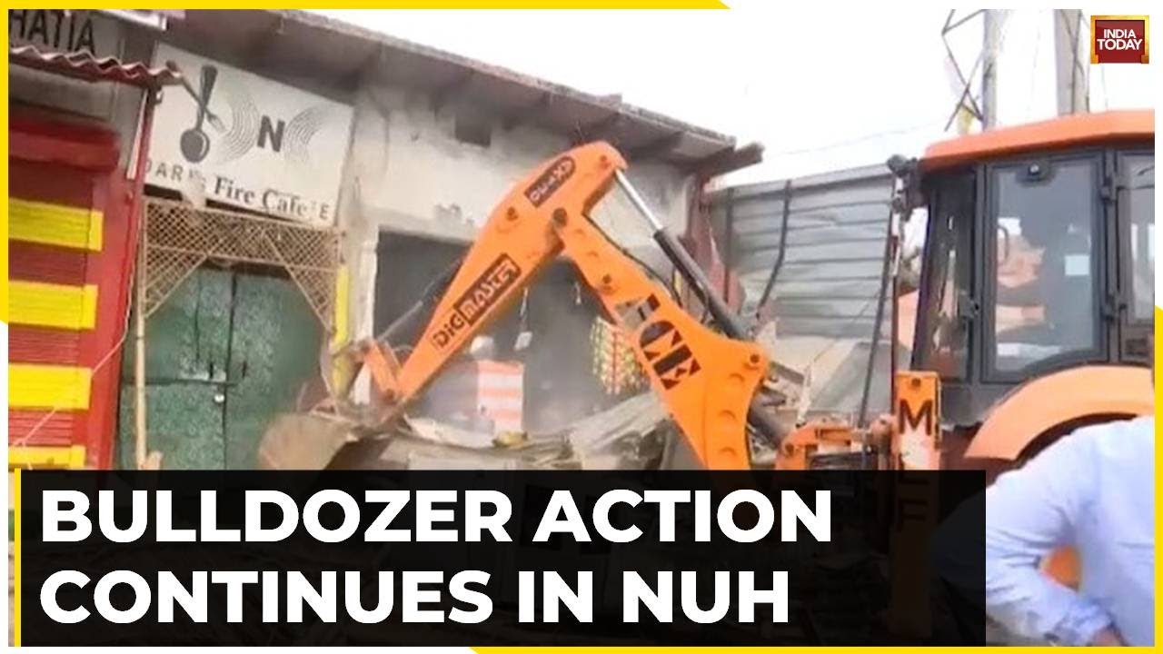 Bulldozer Takes Down Over 600 Shantie As Bulldozer Action Continues In ...