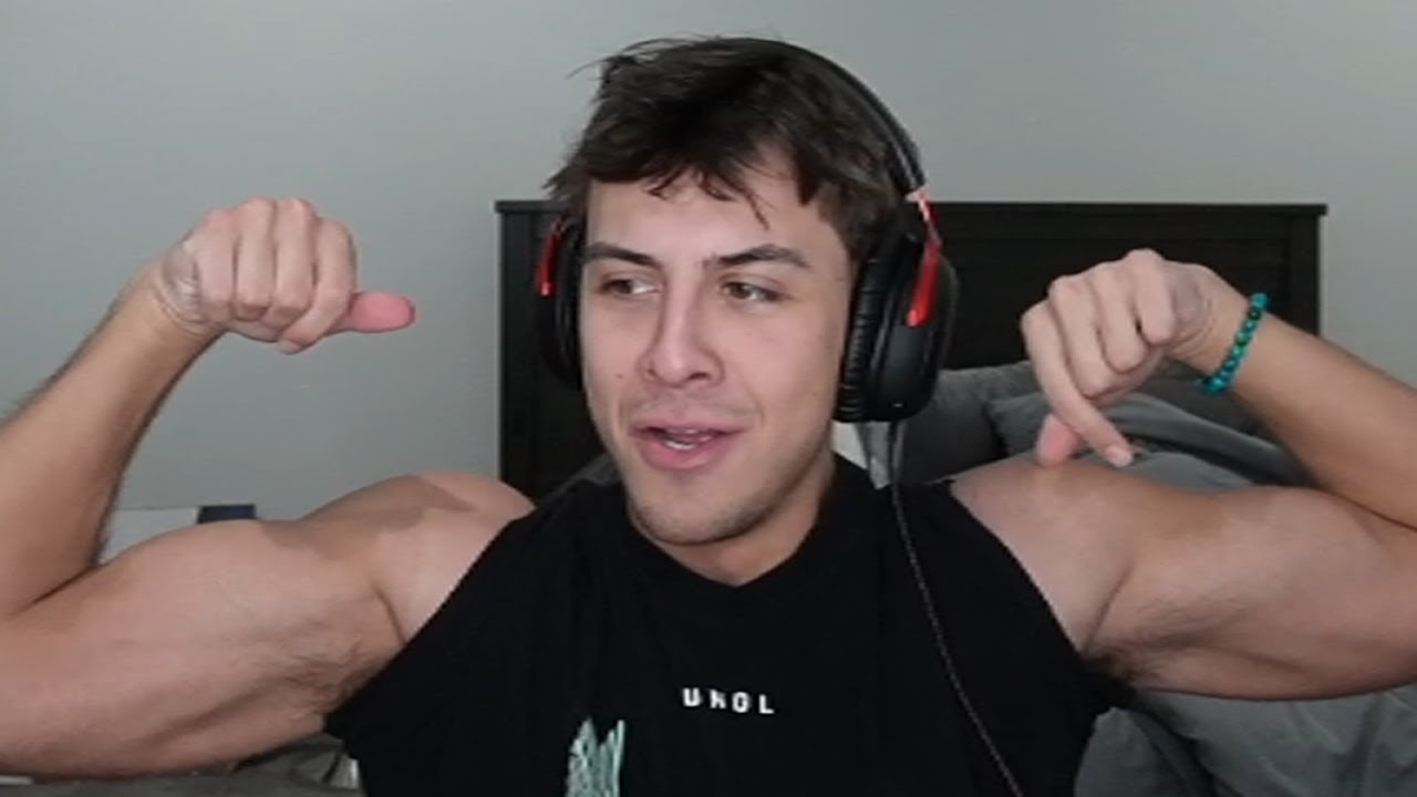 BuckeFPS Clips That Will Make You Gain Muscles - YouTube