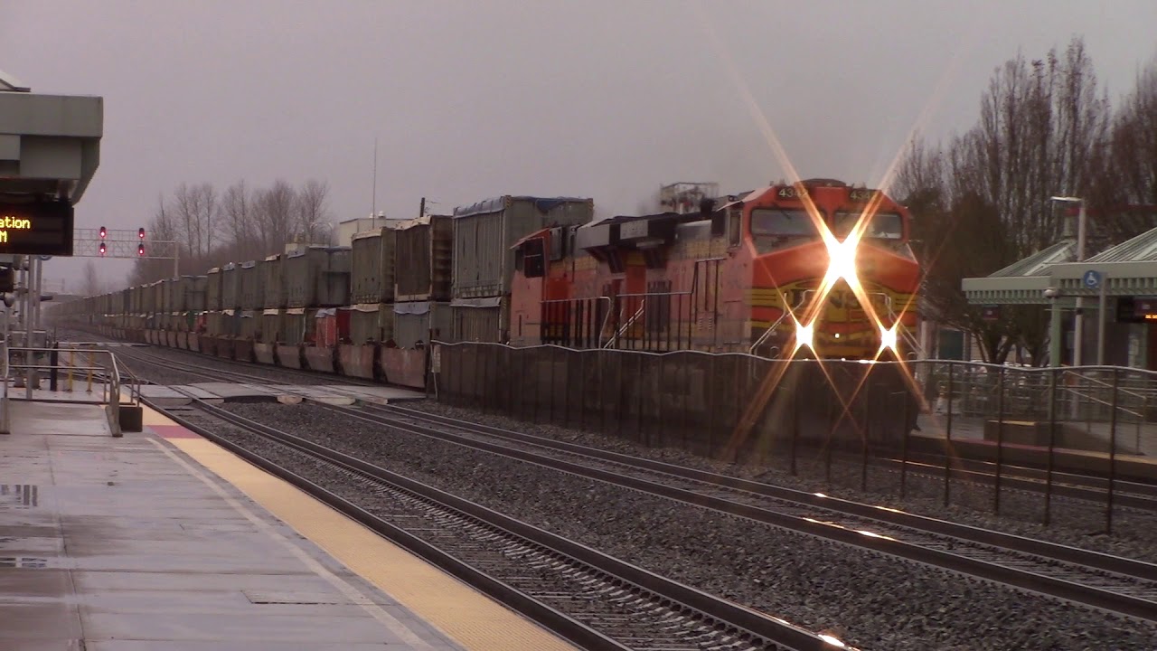 Garbage train #93 - YouTube