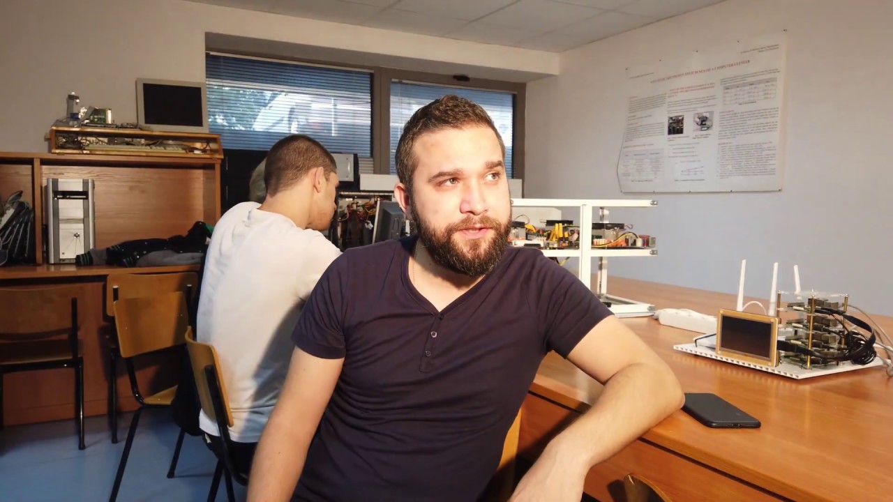 Специалност "Компютърни системи и технологии" - YouTube