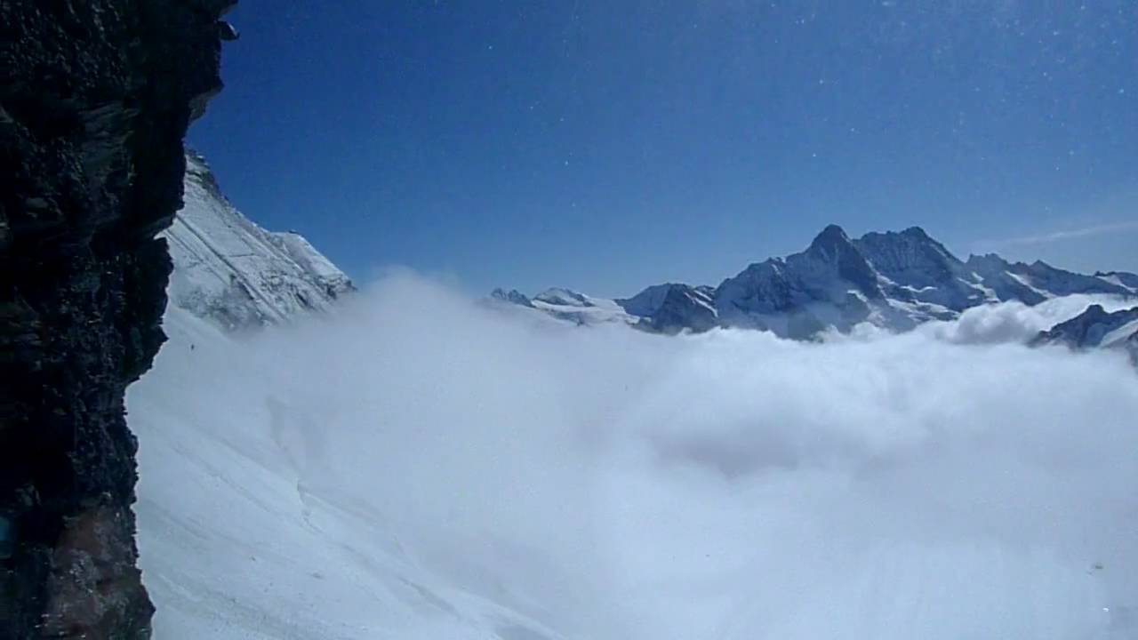 Eismeer Station View - YouTube