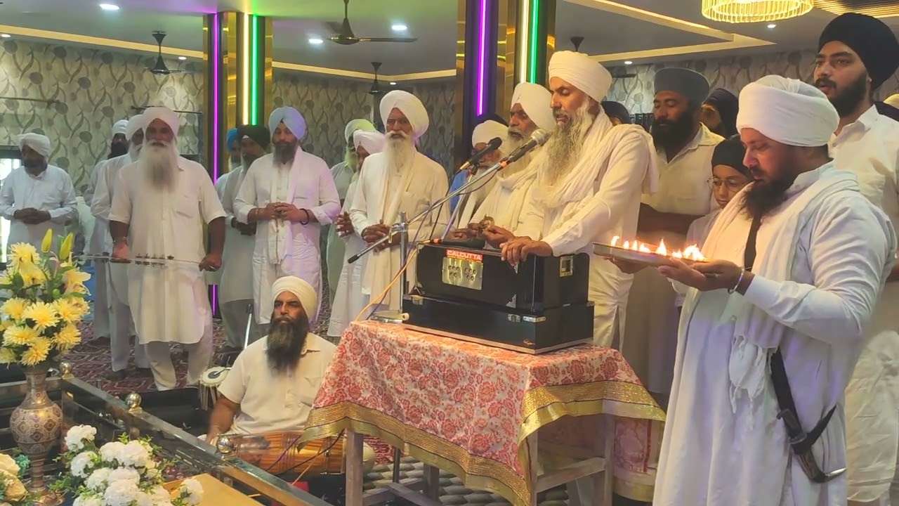 Aarti ll Dera Santgarh Harkhowal Sahib ji ll Barsi Sant Baba Aaya Singh ...
