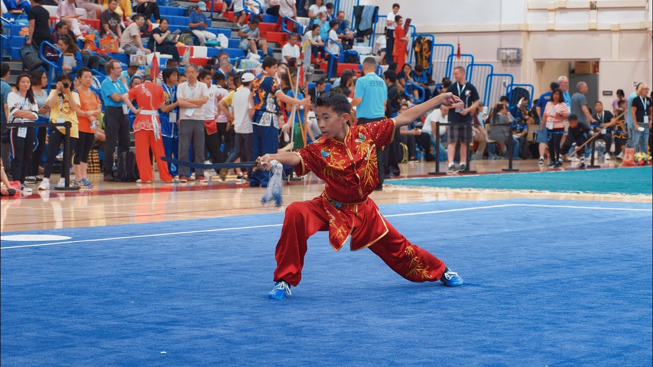 [2019] Tyler Chow - 6.89 - Jianshu - US Wushu Team Trials - YouTube
