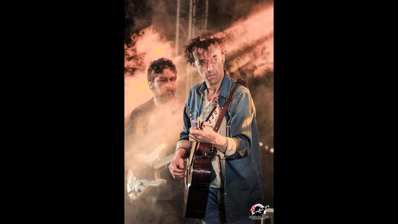 Ali Amrane Achawrar+Tazla wussan Live à Boudjima - YouTube