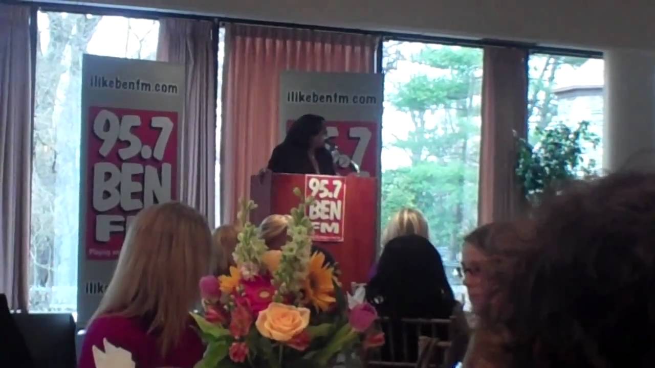Yashima White Azilove BenFM Luncheon Finding Your Who - YouTube