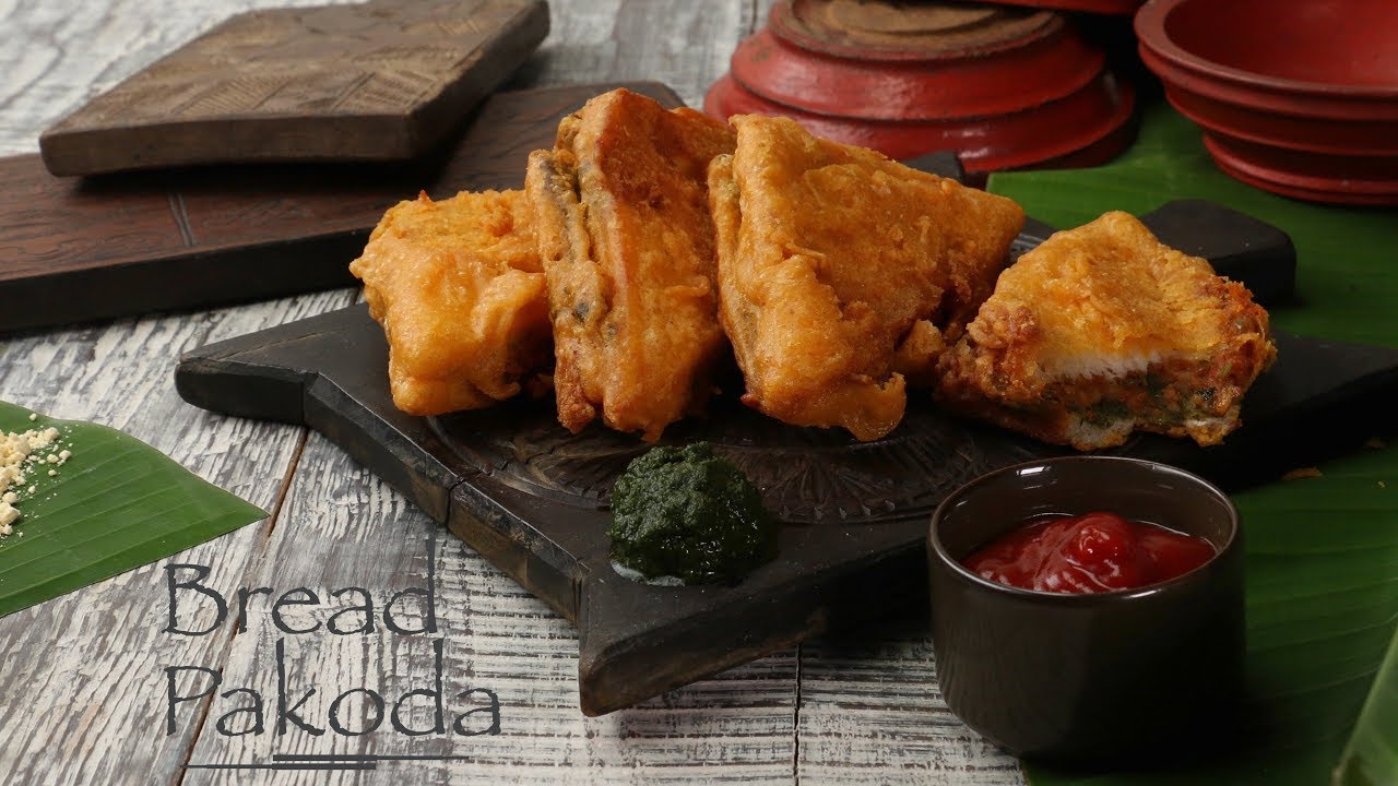 Bread Pakoda Recipe | Easy Street Food at Home | Aloo Bread Pakora ...