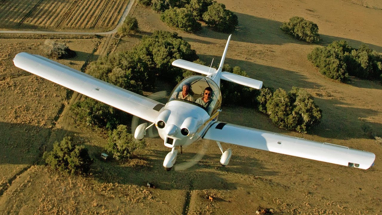 Flying on a hot day: ULPower UL350iS engine in the Zenith CH 650 light ...