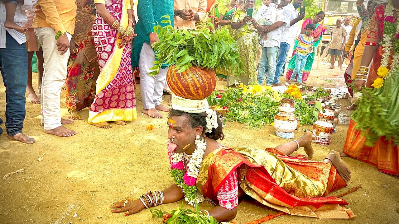 Oggu Raju Anna Bonam 2024| Tiger Bonam😱 |Balajinagar Bonalu 2024 - YouTube