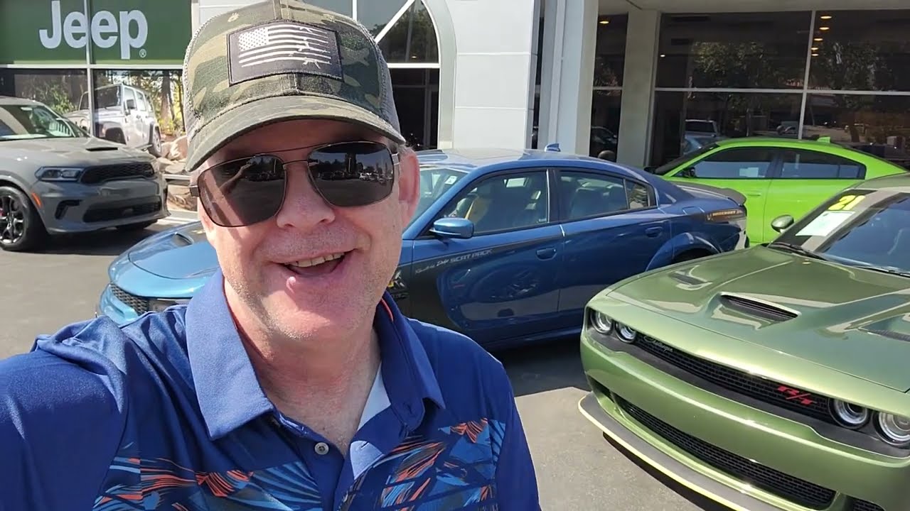 Dodge Chargers And A Hellcat 392 SRT 6.4L Hemi Widebody - YouTube